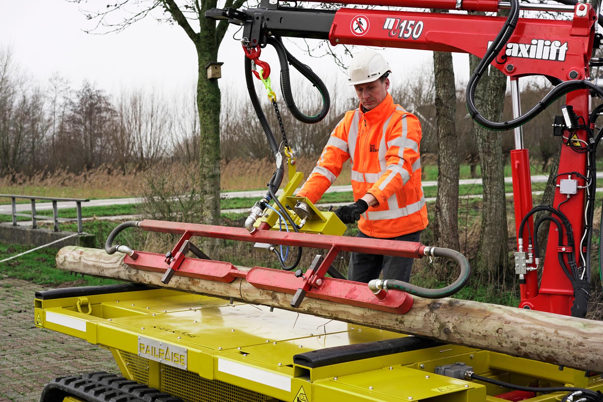 Contact - Rail Raise