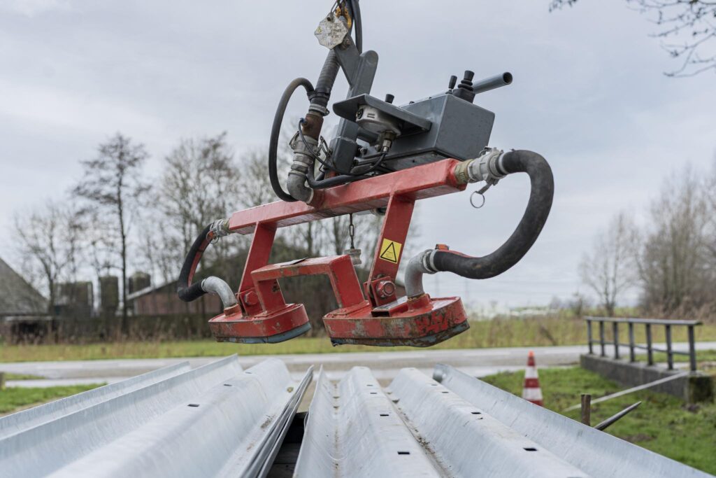 Gallery - Rail Raise